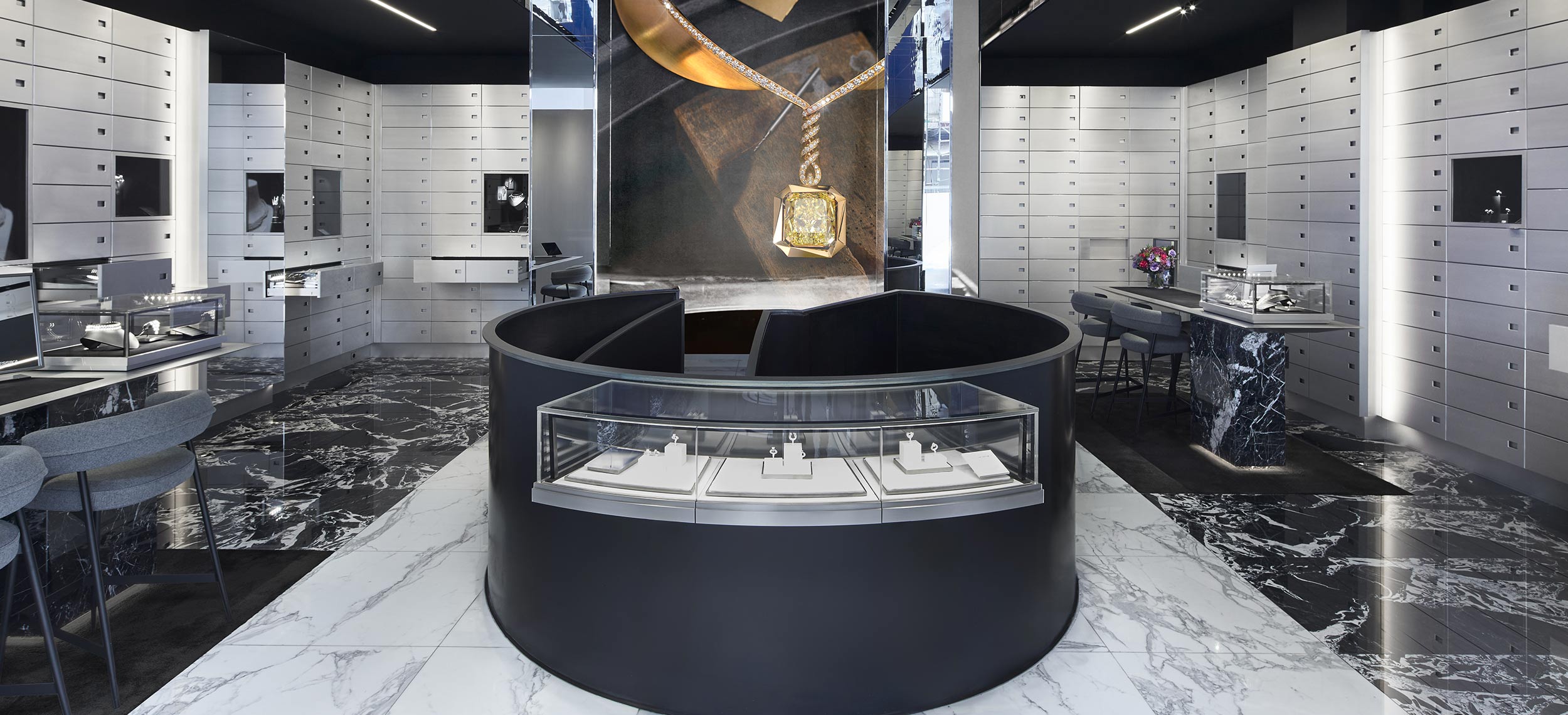 Messika Flagship Store - Rue de la Paix: Messika event