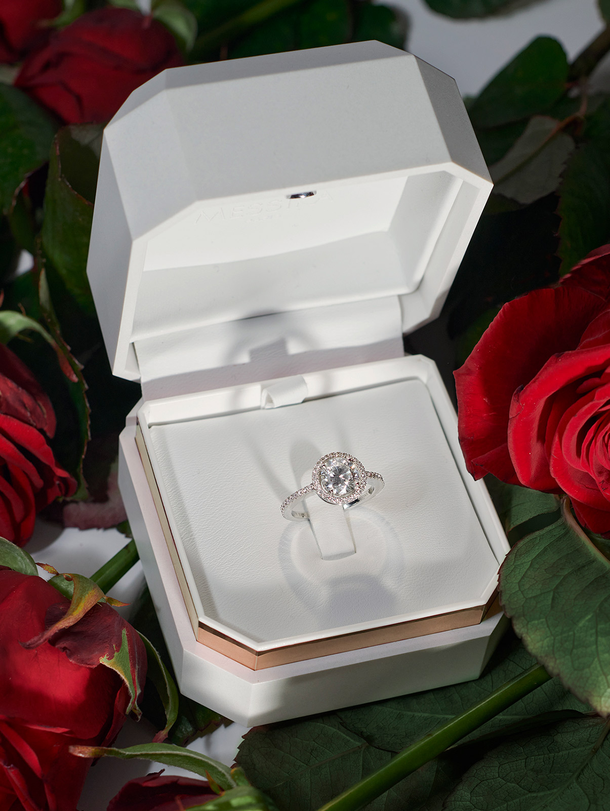 Women Diamond Engagement Rings - Messika Bridal Jewelry