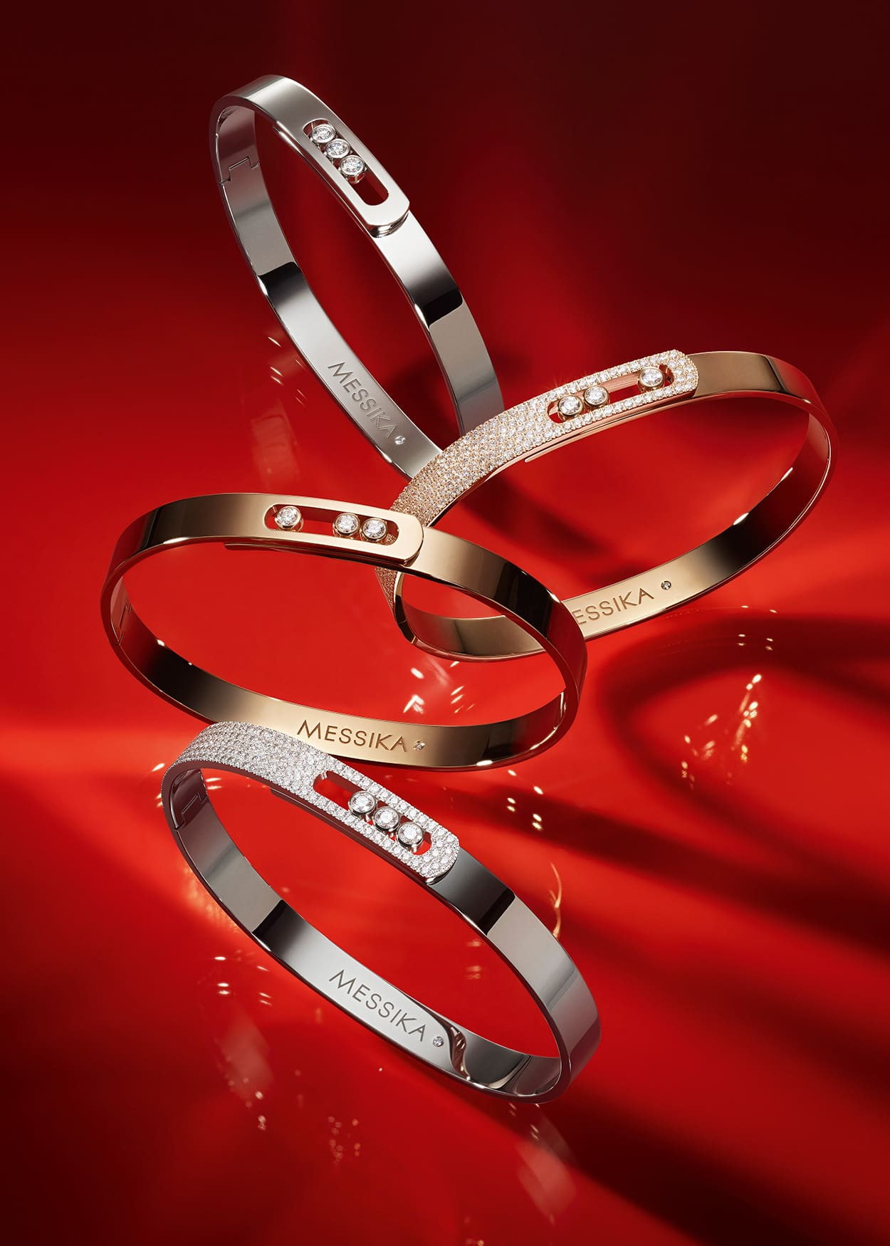 Gigi Hadid Moves Messika EN