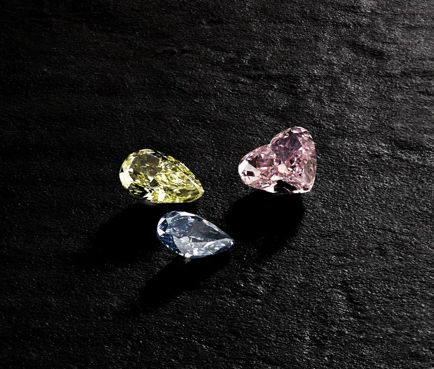 Messika & diamond jewelry : a family Passion| Messika